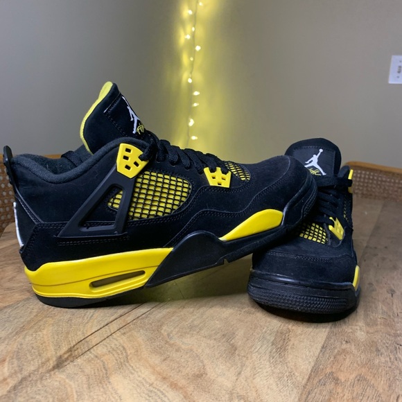 Jordan | Shoes | Thunder Retro 4s | Poshmark